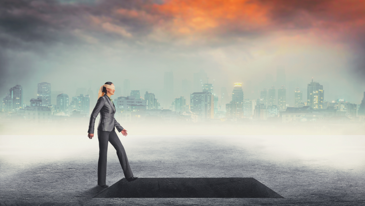 Avoid These Pitfalls When Building Your Employee Advocacy Program Avoid These Pitfalls When Building Your Employee Advocacy Program