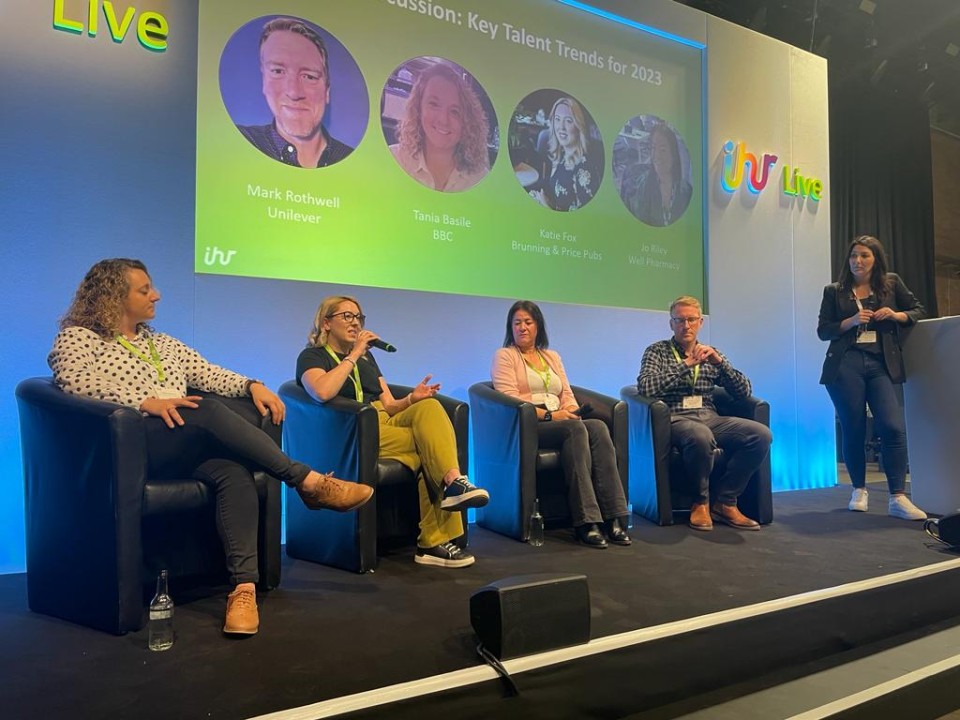 Navigating Talent Trends in 2023: Insights for a Competitive Workforce Navigating Talent Trends in 2023: Insights for a Competitive Workforce
