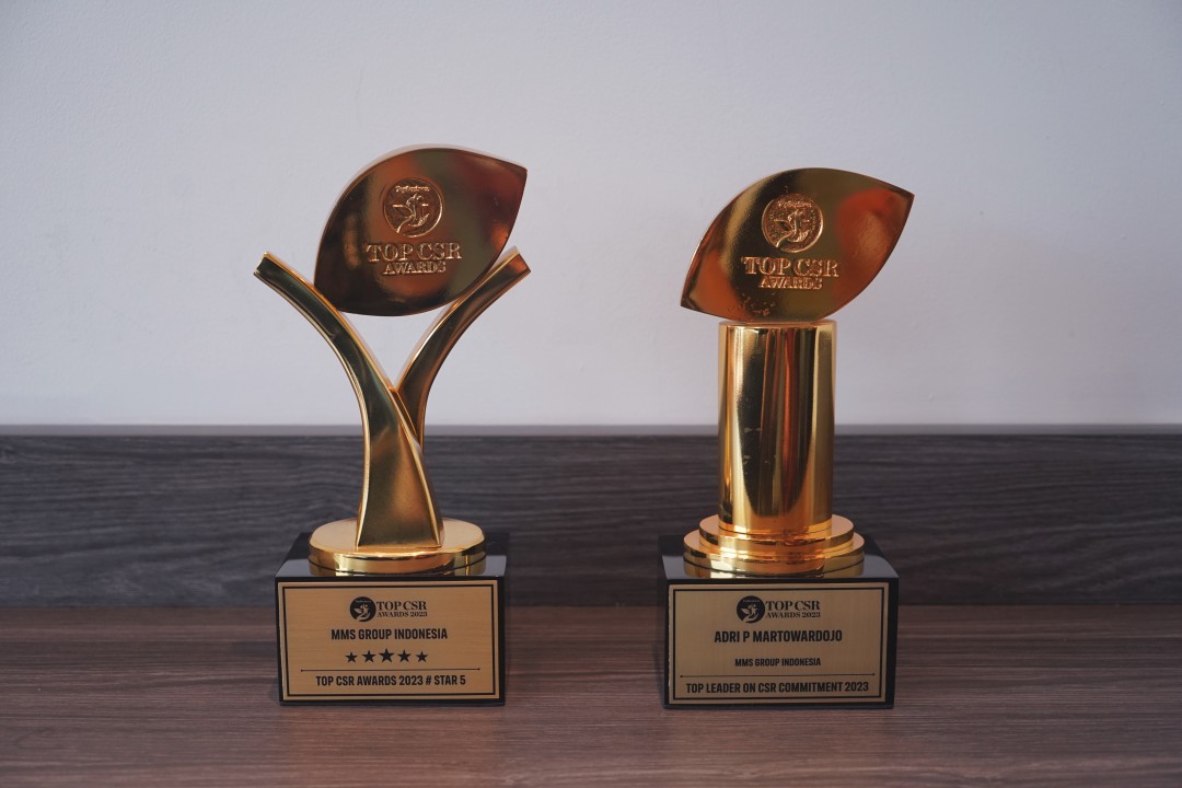 DUA TAHUN BERTURUT-TURUT MMS GROUP INDONESIA MENANGKAN TOP CSR AWARDS DUA TAHUN BERTURUT-TURUT MMS GROUP INDONESIA MENANGKAN TOP CSR AWARDS
