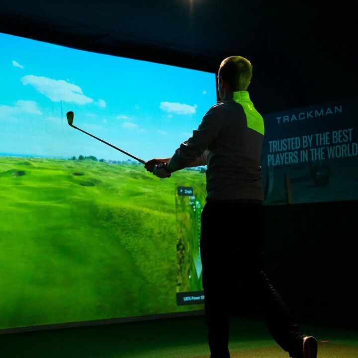Unleashing Your Golf Potential: The Benefits of Indoor Simulators Unleashing Your Golf Potential: The Benefits of Indoor Simulators