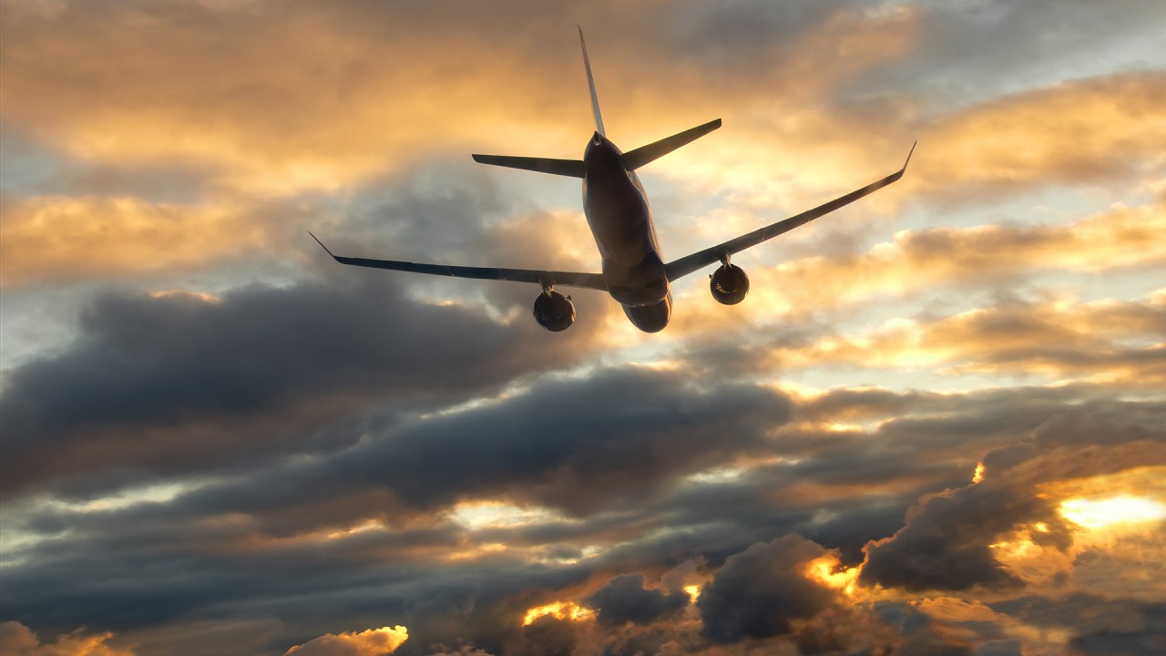 Leaving on a Jet Plane Leaving on a Jet Plane