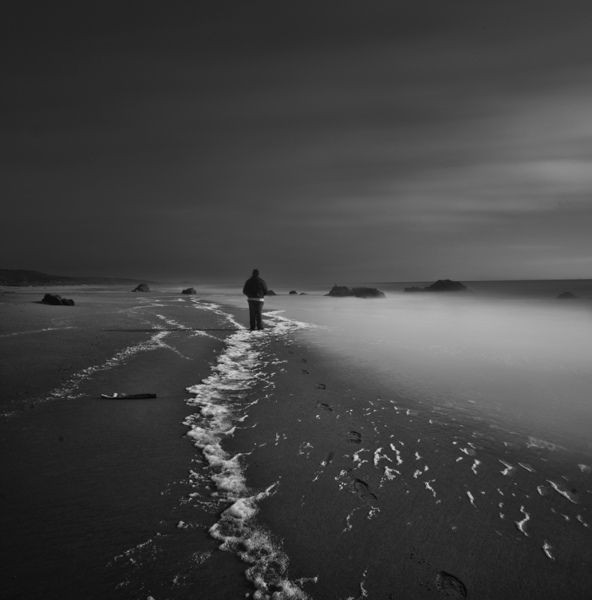 Strings of Solitude - Embracing the Power of Alone Time Strings of Solitude - Embracing the Power of Alone Time