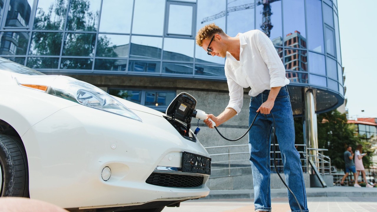 Debunking Common EV Myths Debunking Common EV Myths
