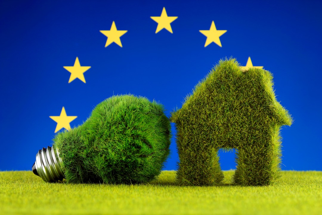 Climate Bonds comes in line with the EU Taxonomy on low carbon buildings Climate Bonds comes in line with the EU Taxonomy on low carbon buildings