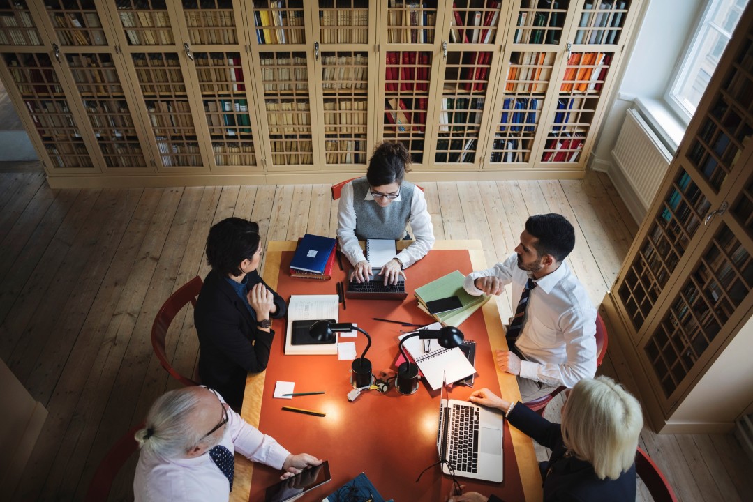 Creating Outcome Certainty for Public Sector: It Starts with Leadership Creating Outcome Certainty for Public Sector: It Starts with Leadership