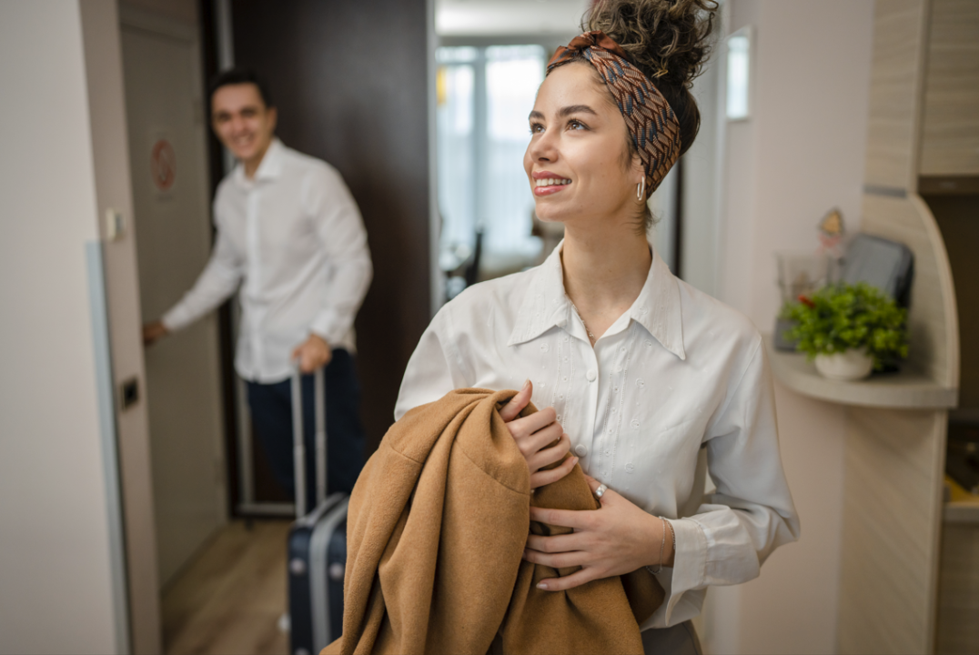 First Impressions Matter: Elevating the Check-In Experience First Impressions Matter: Elevating the Check-In Experience