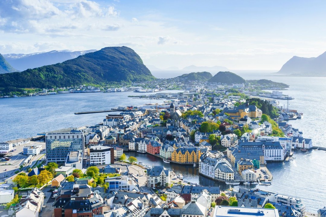 Exploring the Enchanting Wonders of Norway Exploring the Enchanting Wonders of Norway