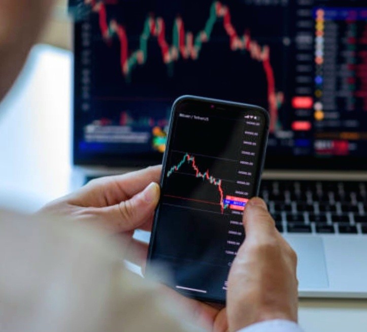 Navigating Market Volatility: Strategies for Every Investor Navigating Market Volatility: Strategies for Every Investor