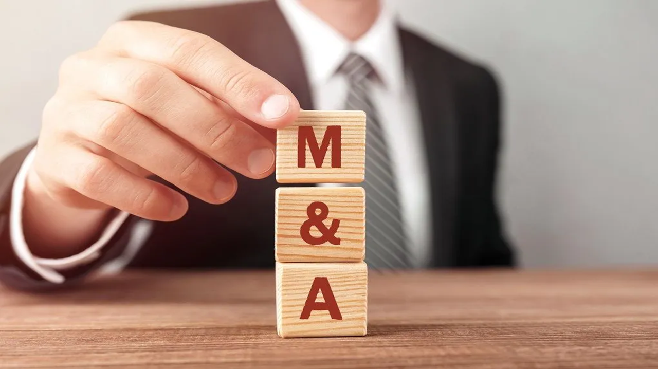 M&A Trends to Watch in 2024: Staying Agile M&A Trends to Watch in 2024: Staying Agile