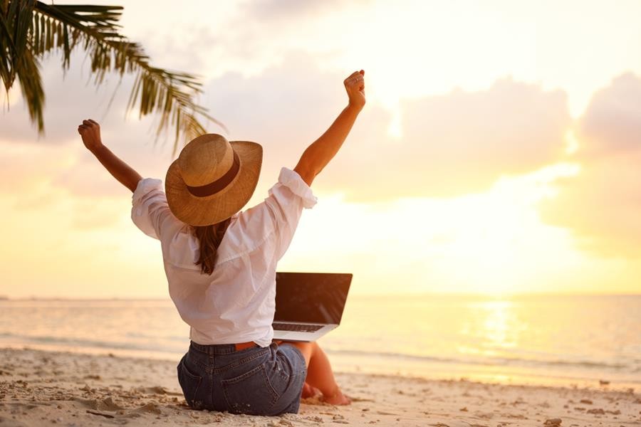 Fall in love with learning this summer Fall in love with learning this summer