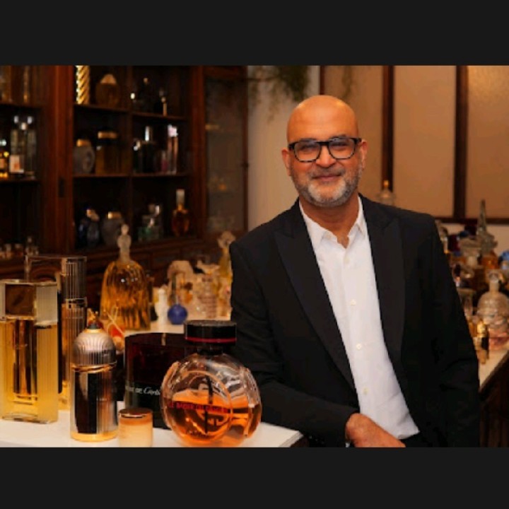 Sudhir Gupta selected as Top Collector of the Year by IAOTP Sudhir Gupta selected as Top Collector of the Year by IAOTP