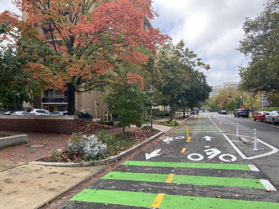 Improving Complete Streets: Lessons Learned from Engagement Experts Improving Complete Streets: Lessons Learned from Engagement Experts