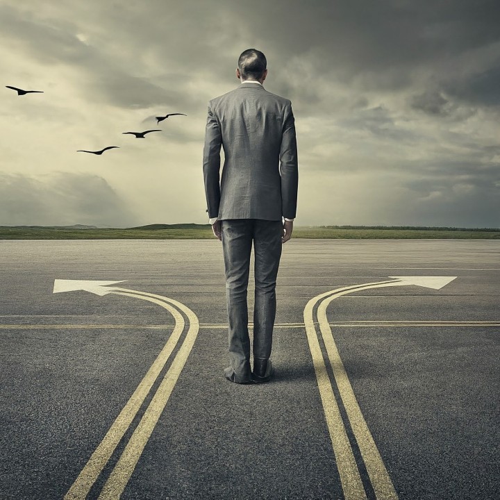 Navigating Career Transitions (2) Navigating Career Transitions (2)