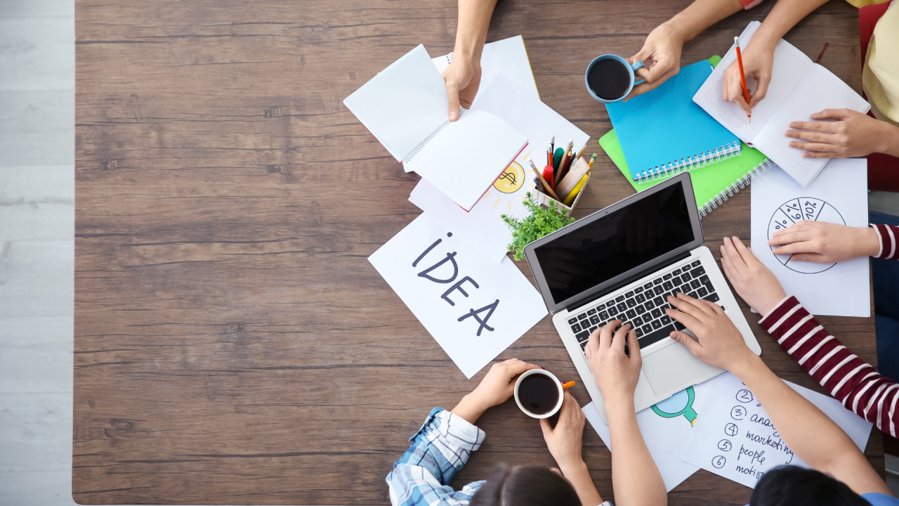 Mastering Social Media Goals: Unleashing Your Brand's Potential Mastering Social Media Goals: Unleashing Your Brand's Potential