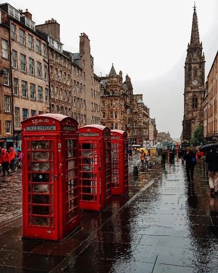 Dmitry Kucheryuk on LinkedIn: A wet but beautiful day on Edinburgh's ... Dmitry Kucheryuk on LinkedIn: A wet but beautiful day on Edinburgh's ...