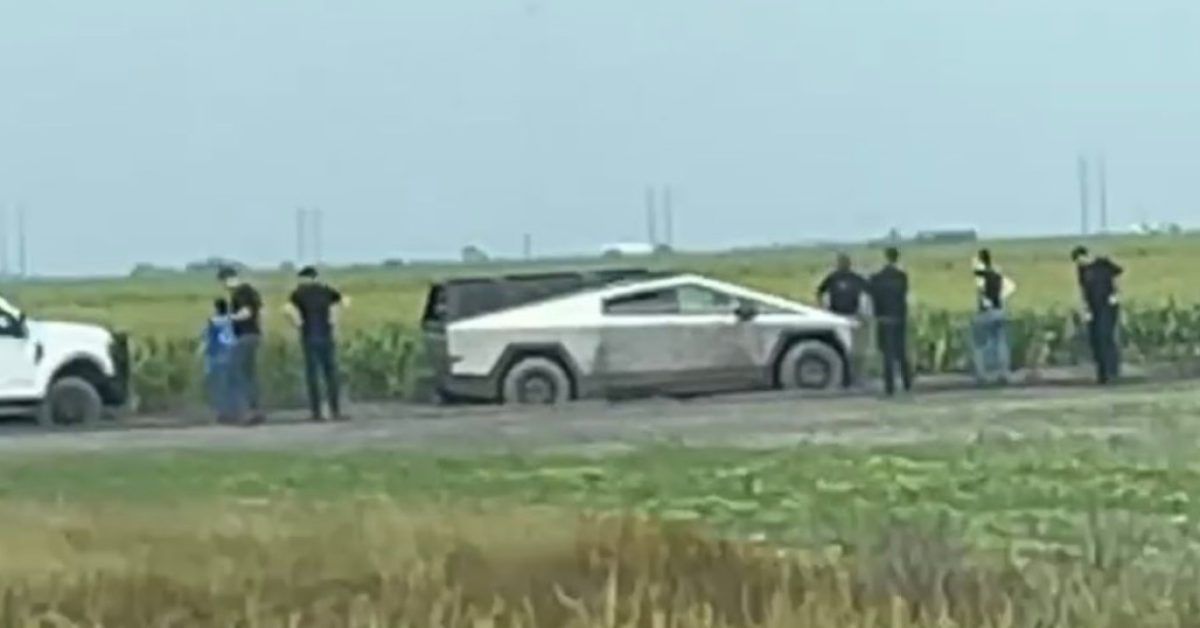 Engin Dikmen on LinkedIn: Tesla Cybertruck prototype spotted stuck in a ... Engin Dikmen on LinkedIn: Tesla Cybertruck prototype spotted stuck in a ...