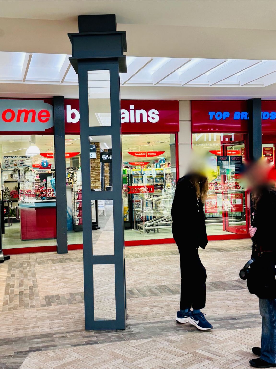 Alastair Somerville on LinkedIn: Stroud shopping mall keeps wrapping ... Alastair Somerville on LinkedIn: Stroud shopping mall keeps wrapping ...