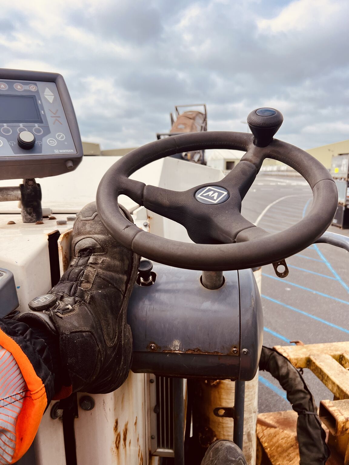 Mark O. on LinkedIn: Steady patches today on the cfi for BLAGG PLANT ... Mark O. on LinkedIn: Steady patches today on the cfi for BLAGG PLANT ...