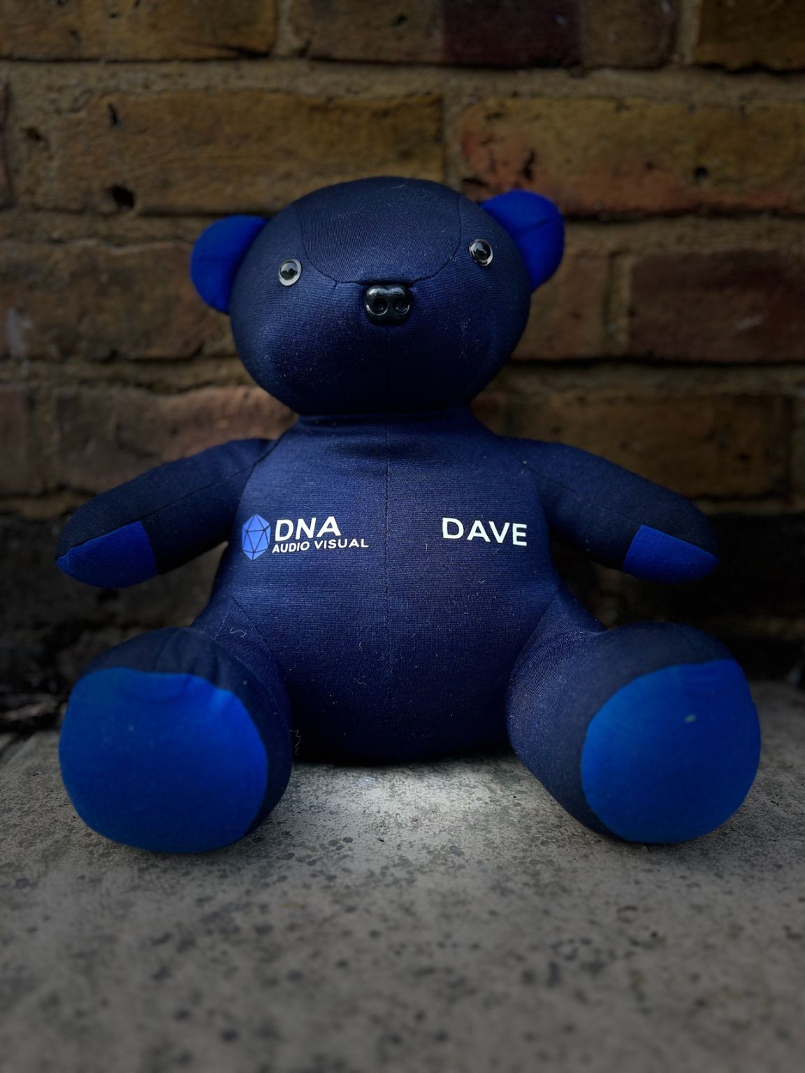 DNA Audio Visual on LinkedIn: #wheresdave DNA Audio Visual on LinkedIn: #wheresdave