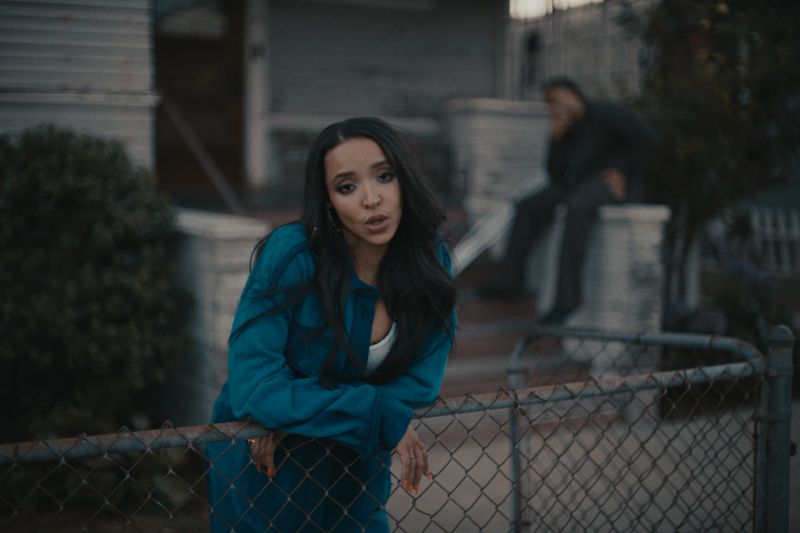 Eight Six Productions on LinkedIn: SnakeHips x TInashe - Who's Gonna ... Eight Six Productions on LinkedIn: SnakeHips x TInashe - Who's Gonna ...
