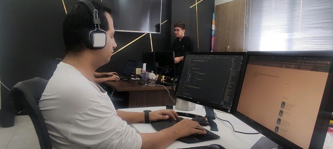 pouria rahimy on LinkedIn: #frontenddeveloper #backenddeveloper # ... pouria rahimy on LinkedIn: #frontenddeveloper #backenddeveloper # ...