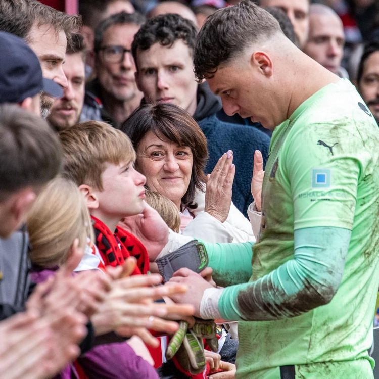 Tara Hancock on LinkedIn: #togetherwecreatechange #football | 14 comments Tara Hancock on LinkedIn: #togetherwecreatechange #football | 14 comments
