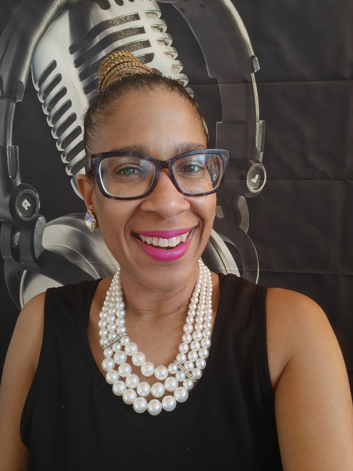 Sonja Keeve, Master Podcast Coach on LinkedIn: 🚨 **Urgent: Only 3 Days ... Sonja Keeve, Master Podcast Coach on LinkedIn: 🚨 **Urgent: Only 3 Days ...
