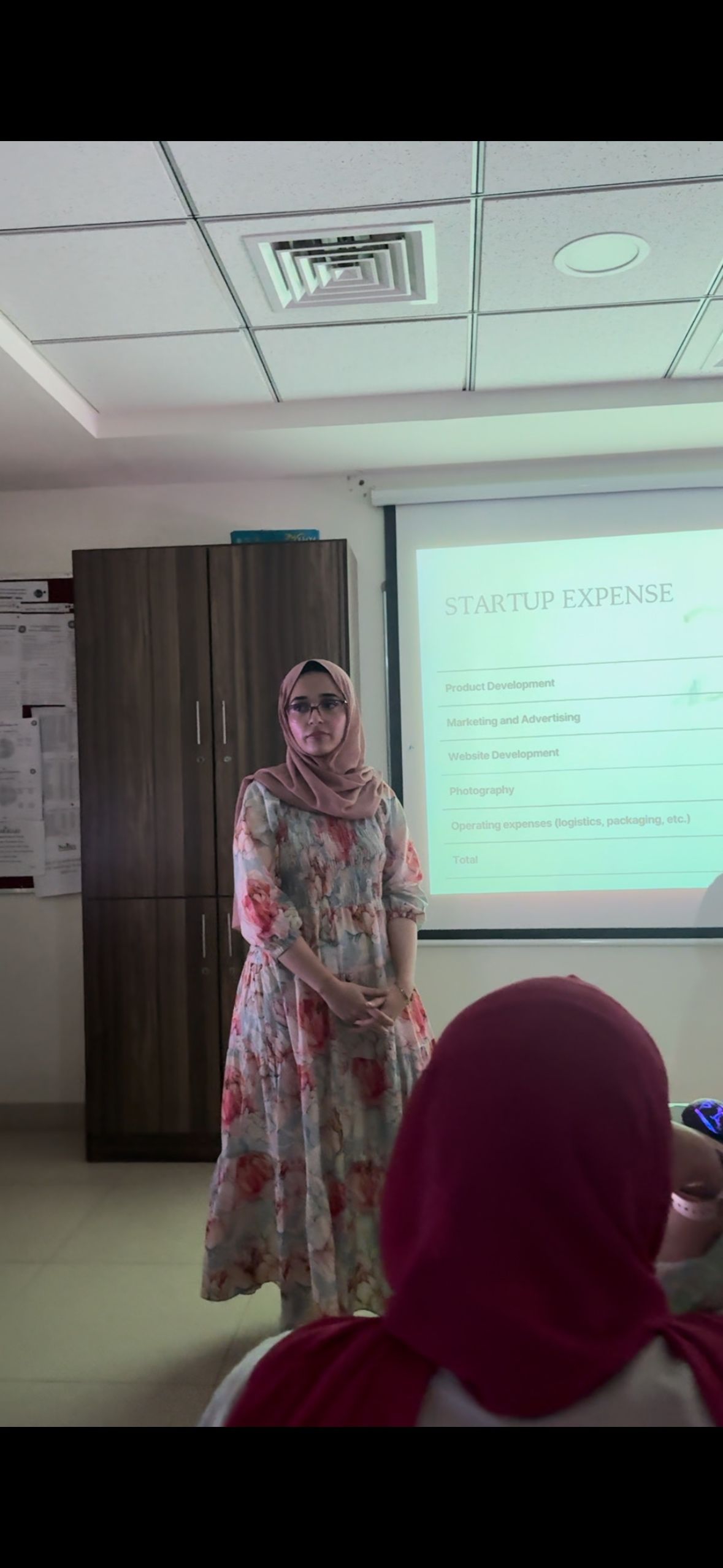 Syeda Umaima Fatima on LinkedIn: #entrepreneurship #smallbusiness # ... Syeda Umaima Fatima on LinkedIn: #entrepreneurship #smallbusiness # ...