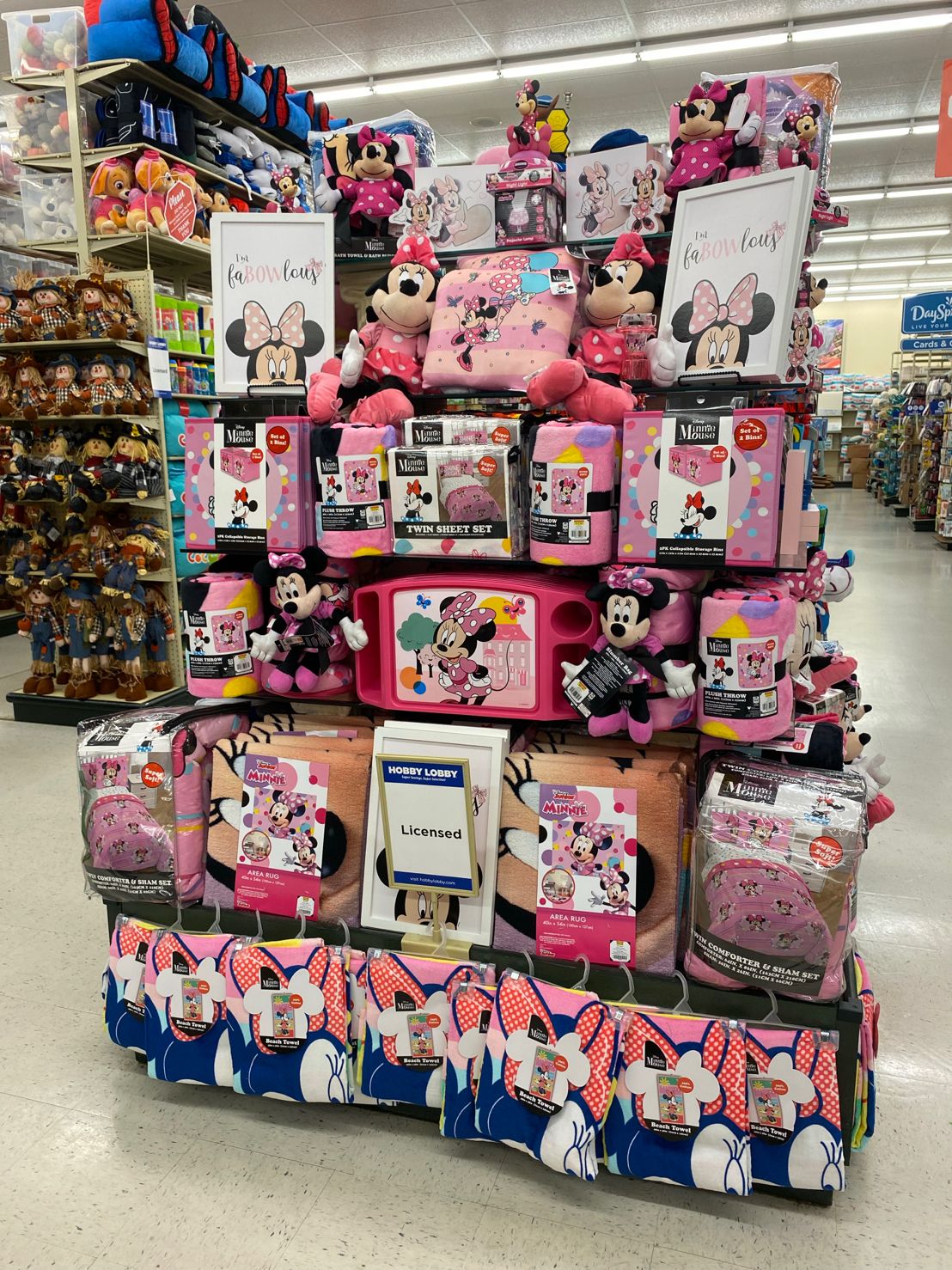 Jasmine Perez on LinkedIn: #merchandising #lovemyjob #hobbylobby Jasmine Perez on LinkedIn: #merchandising #lovemyjob #hobbylobby