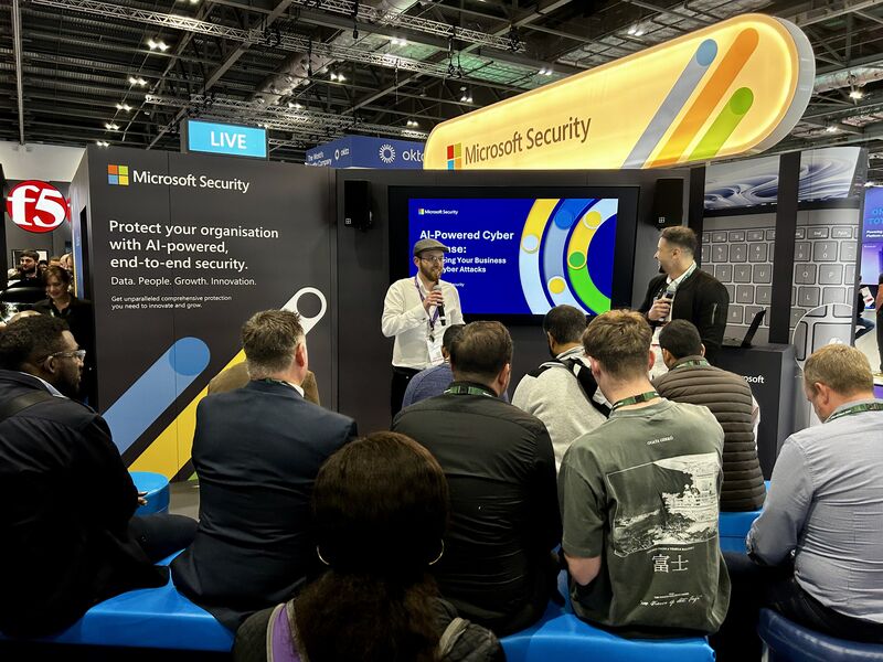 Thomas Lea on LinkedIn: Marcus Burnap and José Lázaro Pinos from the ... Thomas Lea on LinkedIn: Marcus Burnap and José Lázaro Pinos from the ...