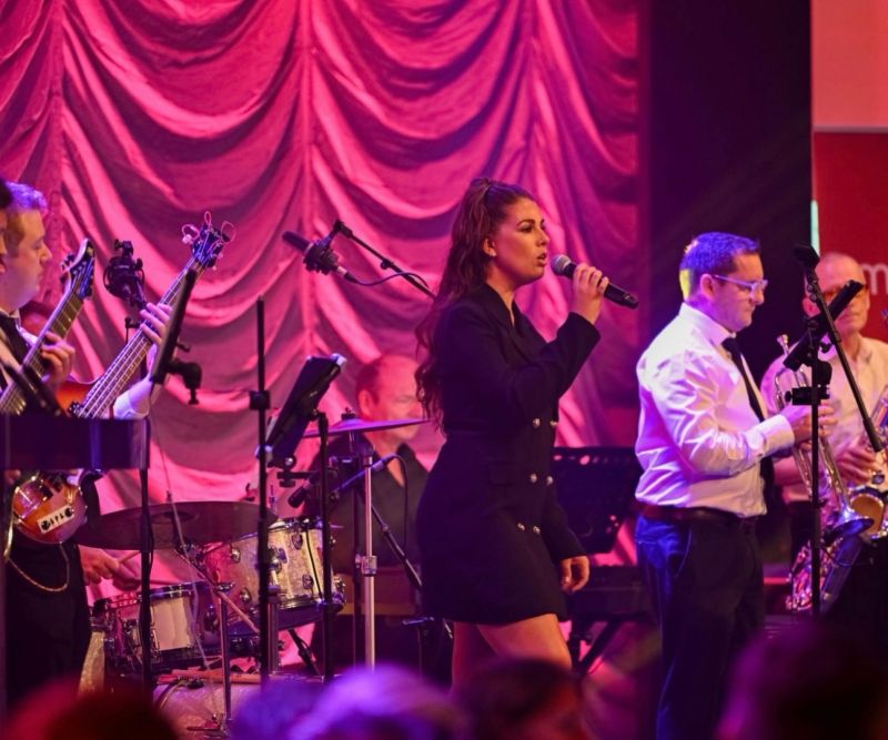 Jessica Lloyd Chays on LinkedIn: The Jessica Lloyd band have been ... Jessica Lloyd Chays on LinkedIn: The Jessica Lloyd band have been ...