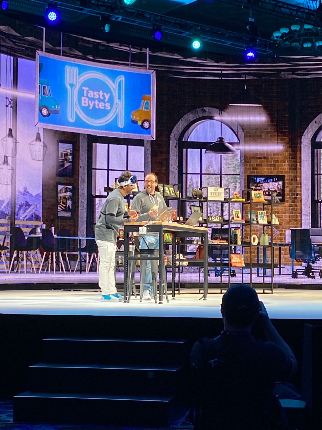 Elizabeth Rosso on LinkedIn: #snowflakesummit #fidelityassociate Elizabeth Rosso on LinkedIn: #snowflakesummit #fidelityassociate