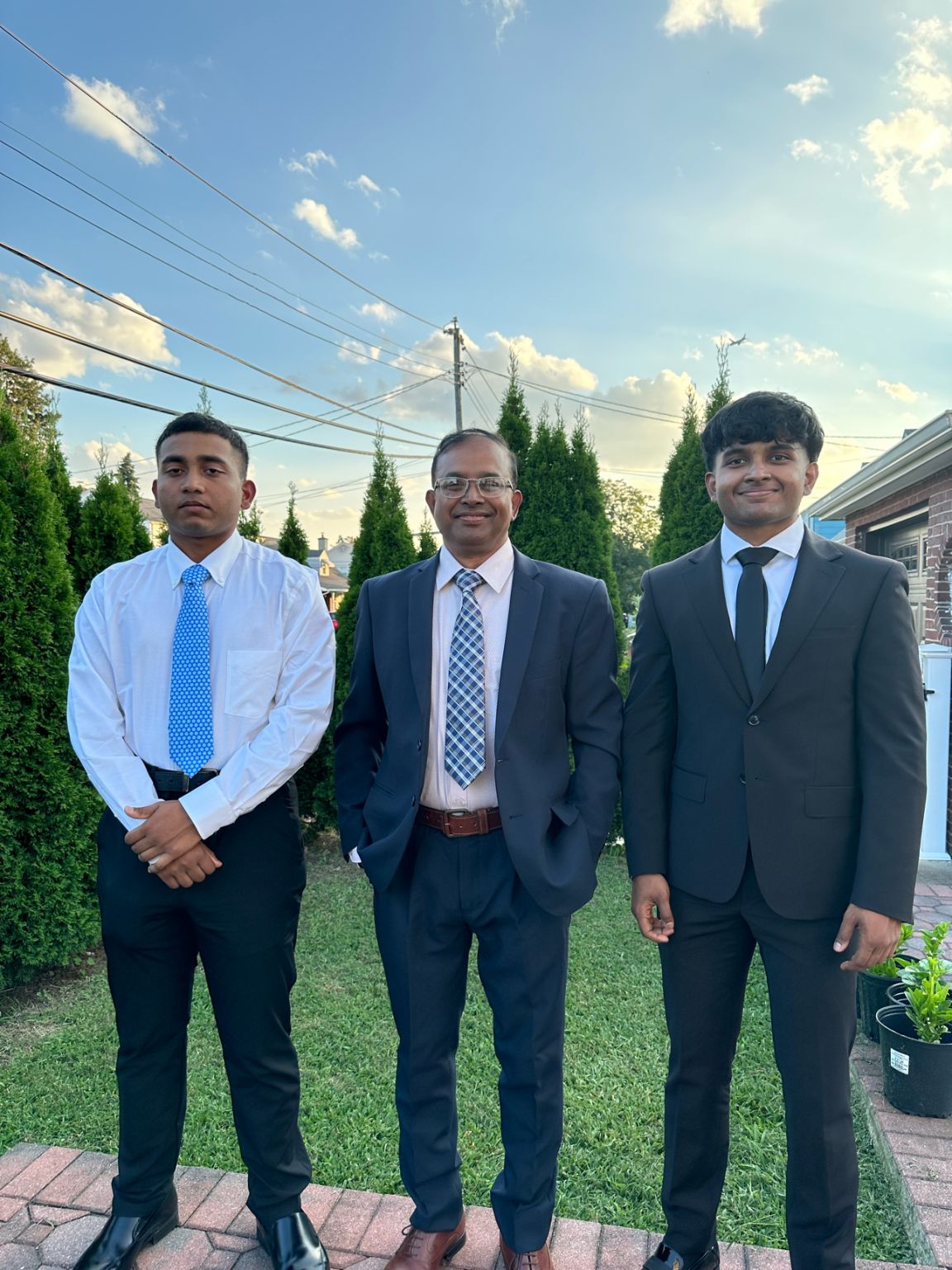 Asif Mahmood MD(FMG),CDIP, CCS, CCA, DDV on LinkedIn: Me and my Sons Asif Mahmood MD(FMG),CDIP, CCS, CCA, DDV on LinkedIn: Me and my Sons