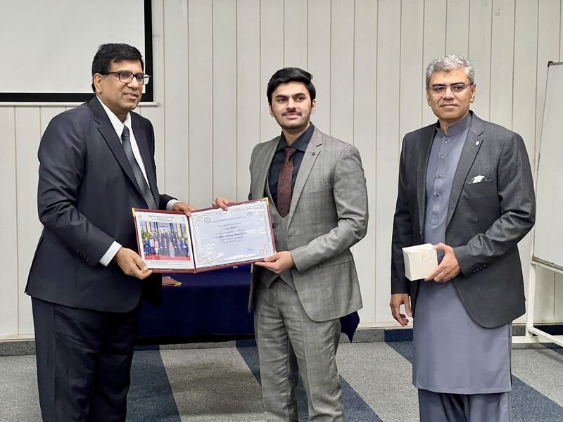 Salar Ahmed on LinkedIn: Alhumdulillah, joined State Bank of Pakistan ... Salar Ahmed on LinkedIn: Alhumdulillah, joined State Bank of Pakistan ...