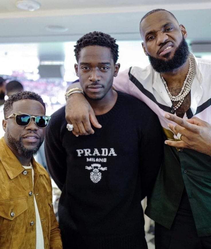 Darian Johnson su LinkedIn: Kevin Hart, Damson Idris & LeBron James Darian Johnson su LinkedIn: Kevin Hart, Damson Idris & LeBron James