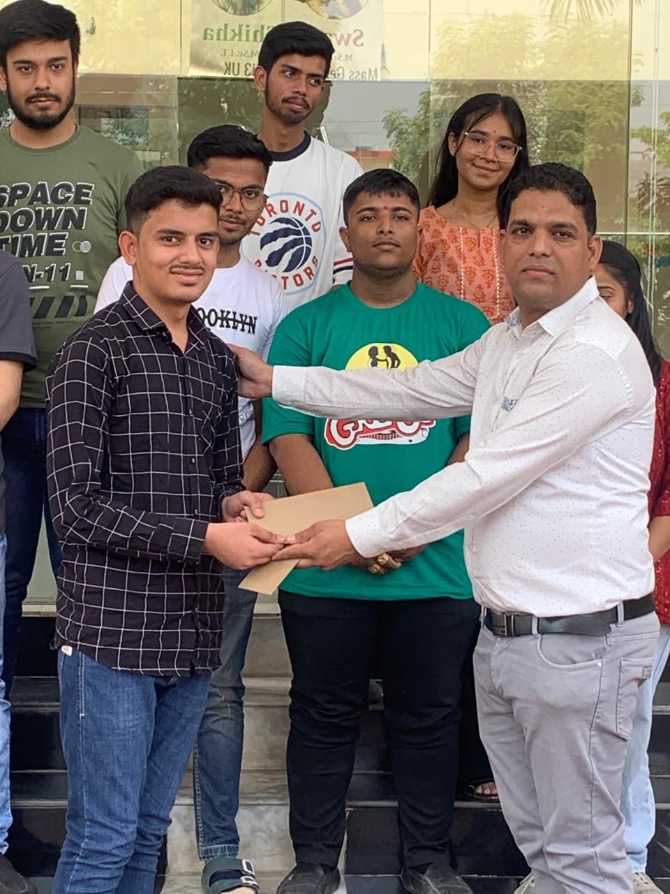 Harsh Lalwani on LinkedIn: #digitalmarketing #achievement #topstudent # ... Harsh Lalwani on LinkedIn: #digitalmarketing #achievement #topstudent # ...