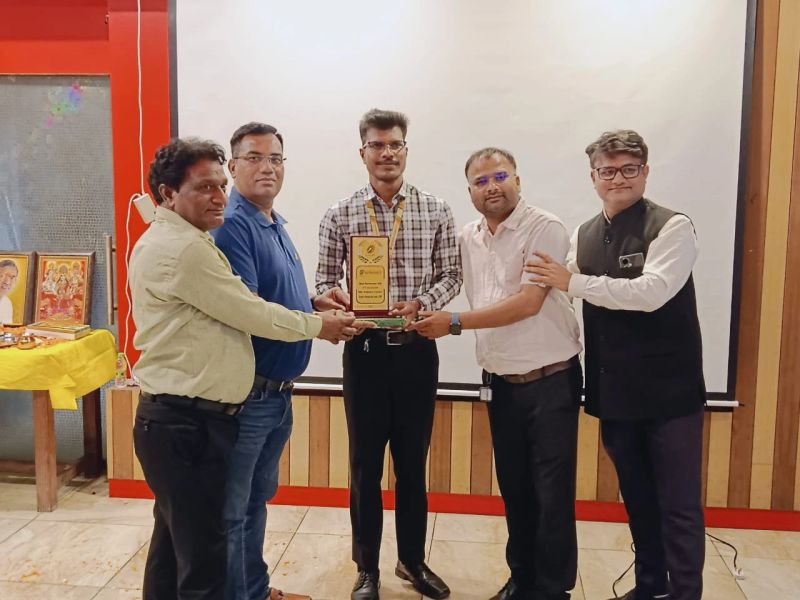 Kishan Yadav on LinkedIn: #bestperformanceaward #satyamicrocapital # ... Kishan Yadav on LinkedIn: #bestperformanceaward #satyamicrocapital # ...