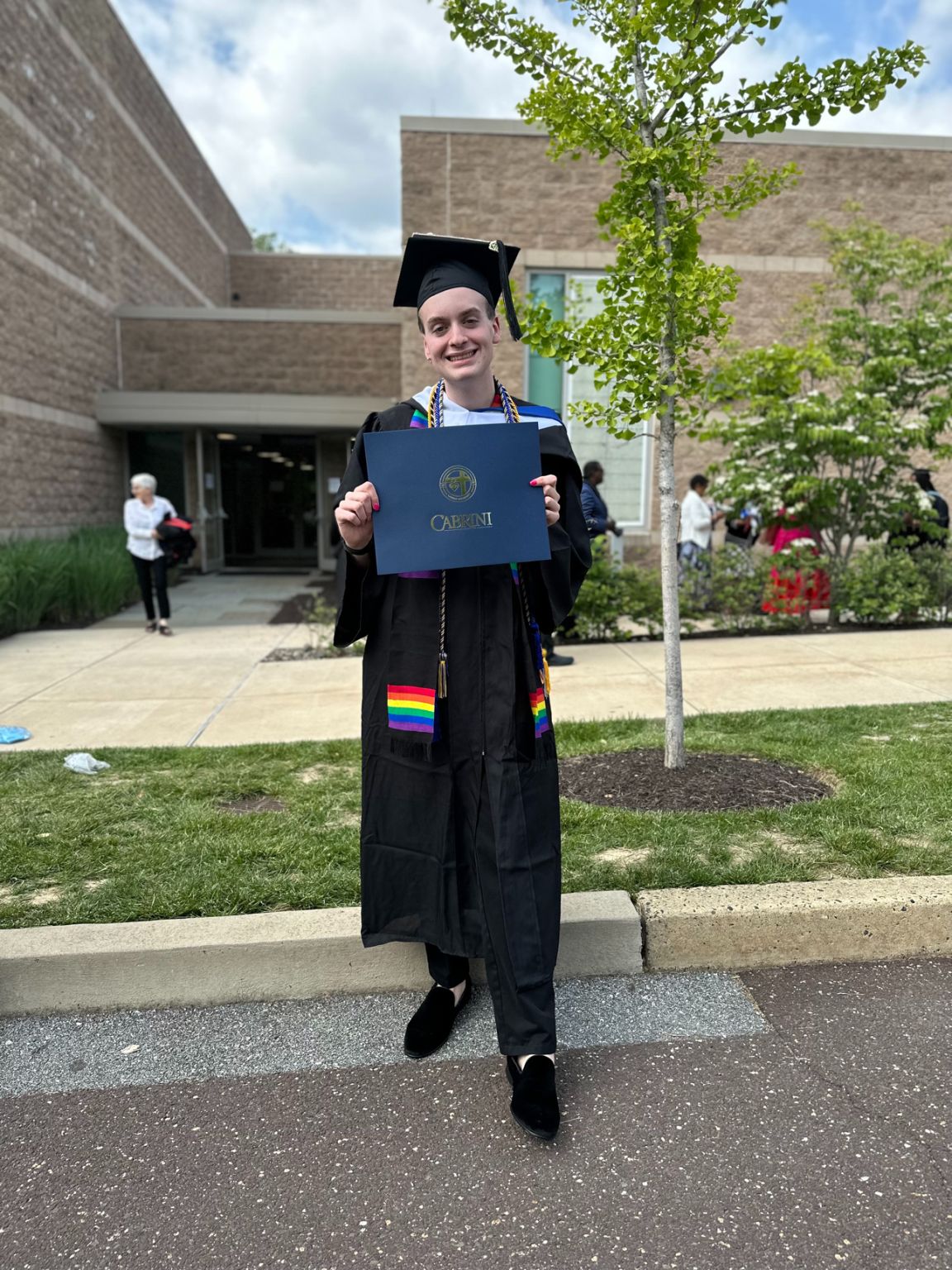 Zac Ross on LinkedIn: #graduation #2023graduate #graphicdesign Zac Ross on LinkedIn: #graduation #2023graduate #graphicdesign