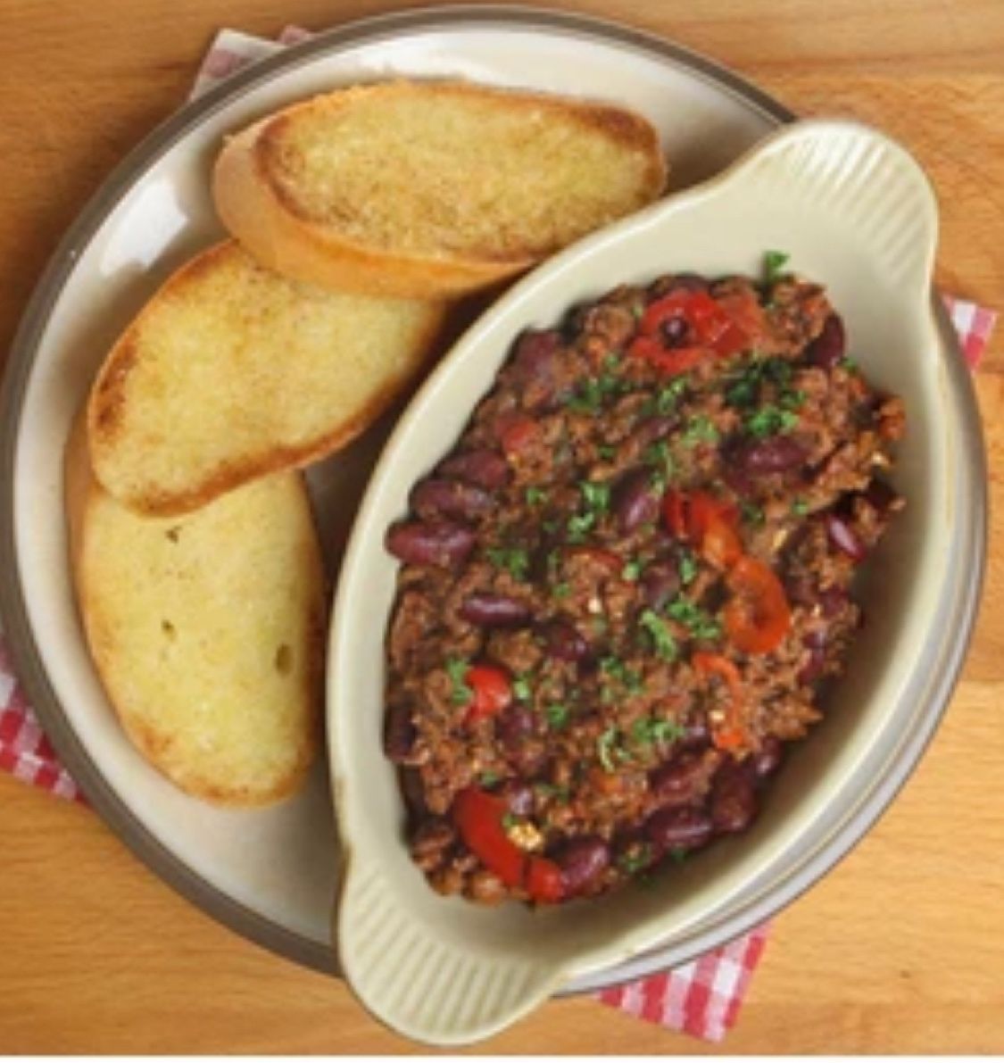 Aaron Elphick on LinkedIn: Get yourselves in for chilli con carne lunch ... Aaron Elphick on LinkedIn: Get yourselves in for chilli con carne lunch ...