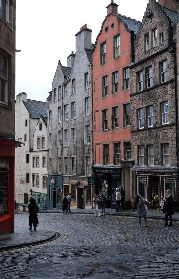 Dmitry Kucheryuk on LinkedIn: Edinburgh Dmitry Kucheryuk on LinkedIn: Edinburgh