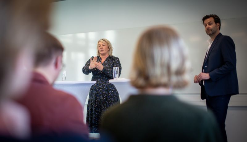 Jens Ringsmose på LinkedIn: En stor tak til Christina Egelund for at ... Jens Ringsmose på LinkedIn: En stor tak til Christina Egelund for at ...
