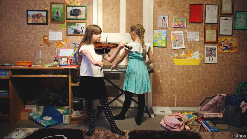The Economist on LinkedIn: Playing an instrument is linked to better ... The Economist on LinkedIn: Playing an instrument is linked to better ...