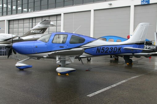 Romain ASAMA on LinkedIn: Friedrichshafen 2024 : Cirrus Aircraft ... Romain ASAMA on LinkedIn: Friedrichshafen 2024 : Cirrus Aircraft ...