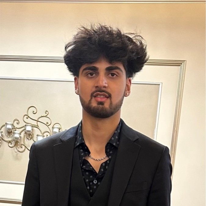 Aryan Tomar - Co-Founder - RadiantBuzz | LinkedIn Aryan Tomar - Co-Founder - RadiantBuzz | LinkedIn