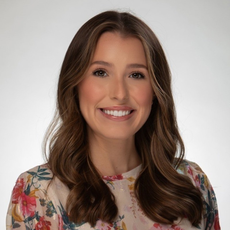 Emily Flohr - Associate Manager Commerce Marketing - Brand Strategy ... Emily Flohr - Associate Manager Commerce Marketing - Brand Strategy ...