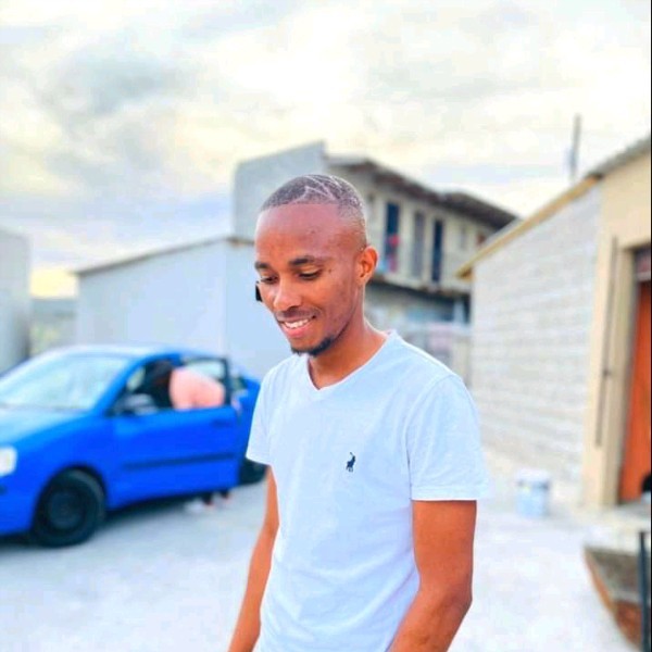 Siphosethu Maqhule - Bartender - Restaurant | LinkedIn Siphosethu Maqhule - Bartender - Restaurant | LinkedIn