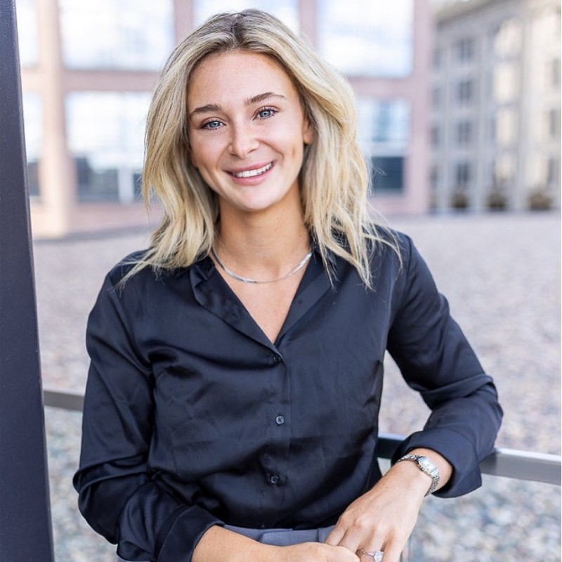 Ashley Pizer, CRPS®, CPFA®, AAMS®, AIF® - Regional Vice President ... Ashley Pizer, CRPS®, CPFA®, AAMS®, AIF® - Regional Vice President ...