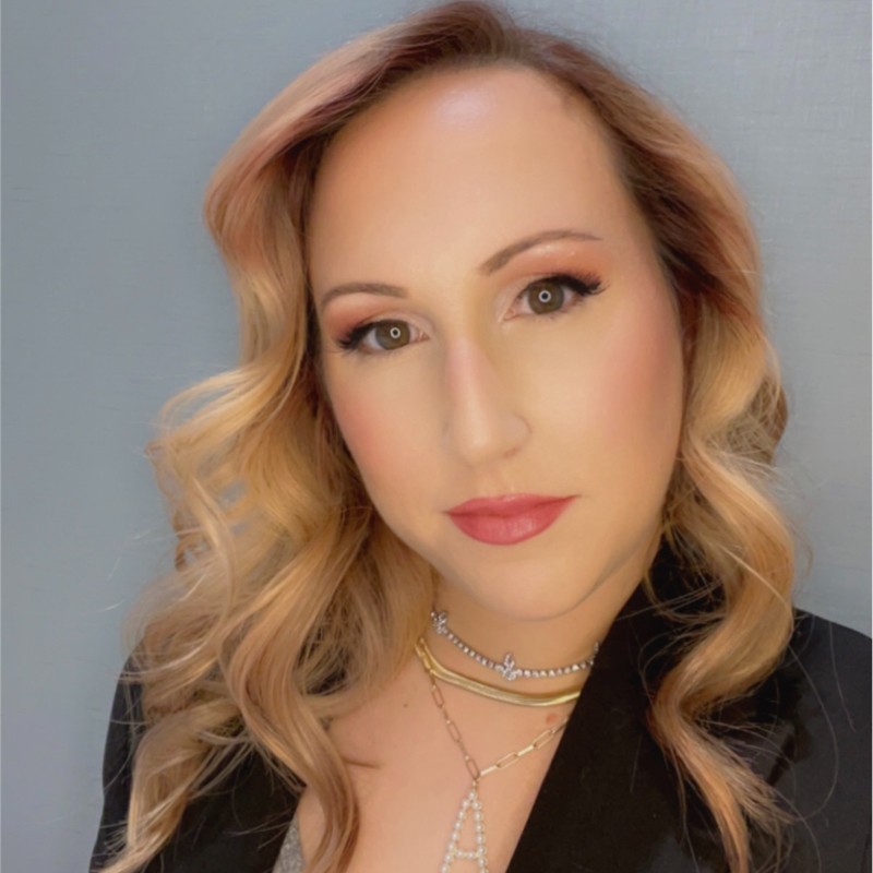 Ashley Pitzer - General Manager - Ulta Beauty | LinkedIn Ashley Pitzer - General Manager - Ulta Beauty | LinkedIn