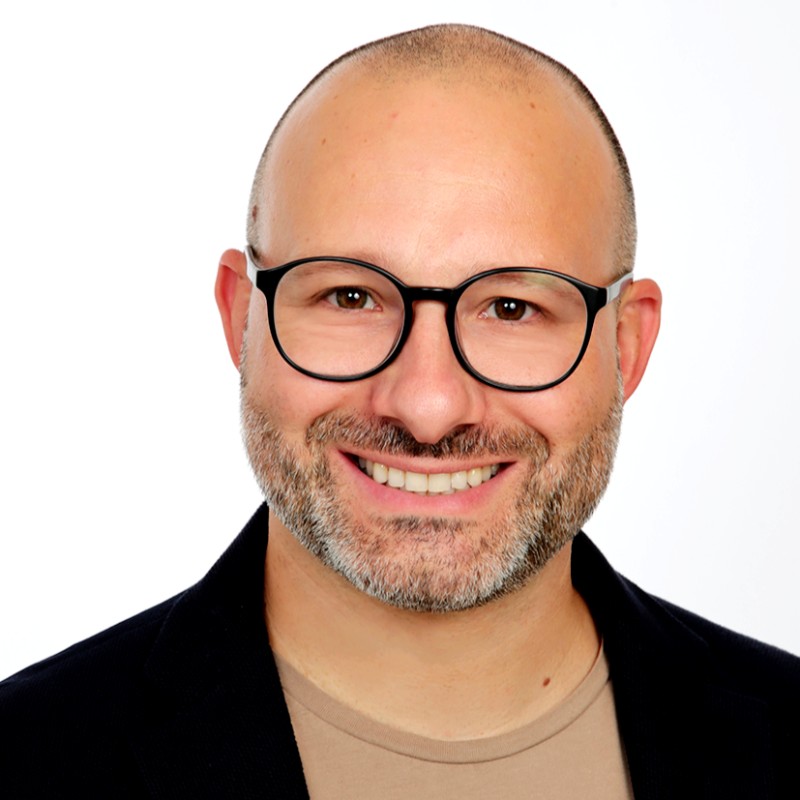 Alexander Weis – Vertriebsmitarbeiter im Außendienst – Nordbayerische ... Alexander Weis – Vertriebsmitarbeiter im Außendienst – Nordbayerische ...