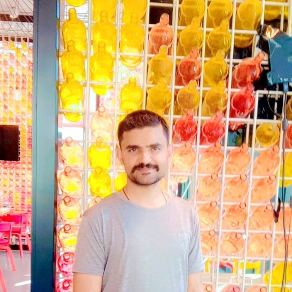 Noor Elahi - Hotel chef - Hotel Jobs Worldwide | LinkedIn Noor Elahi - Hotel chef - Hotel Jobs Worldwide | LinkedIn
